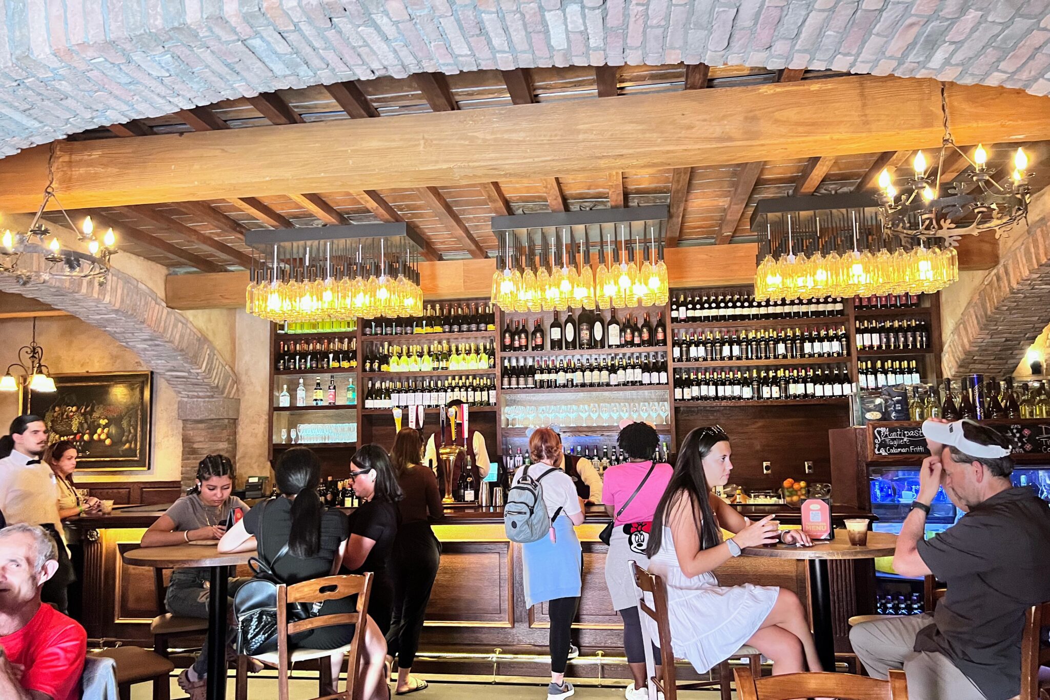 The 5 BEST Bars in EPCOT