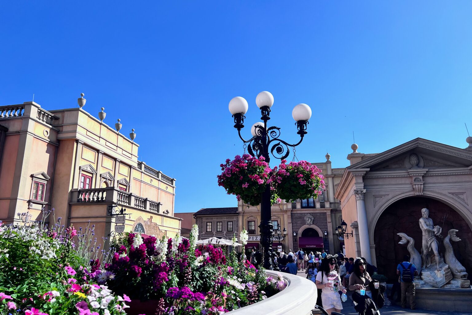 How to Do the EPCOT Italy Pavilion Like an Adult