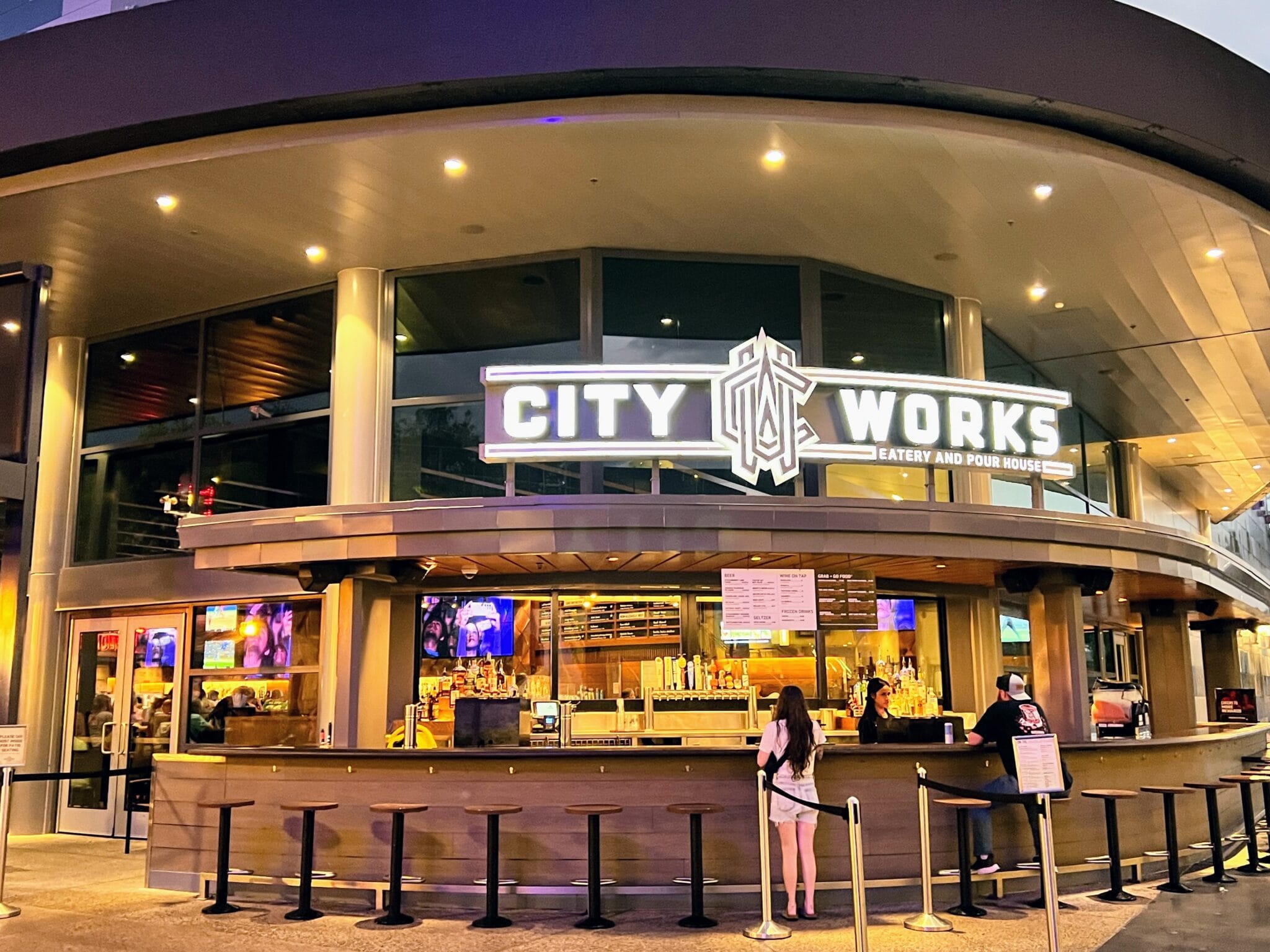 The BEST Sports Bars at Disney World (with Super Bowl Suggestions)