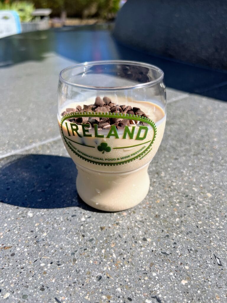 The BEST drinks in EPCOT (With Prices!) | Drinking Around the World