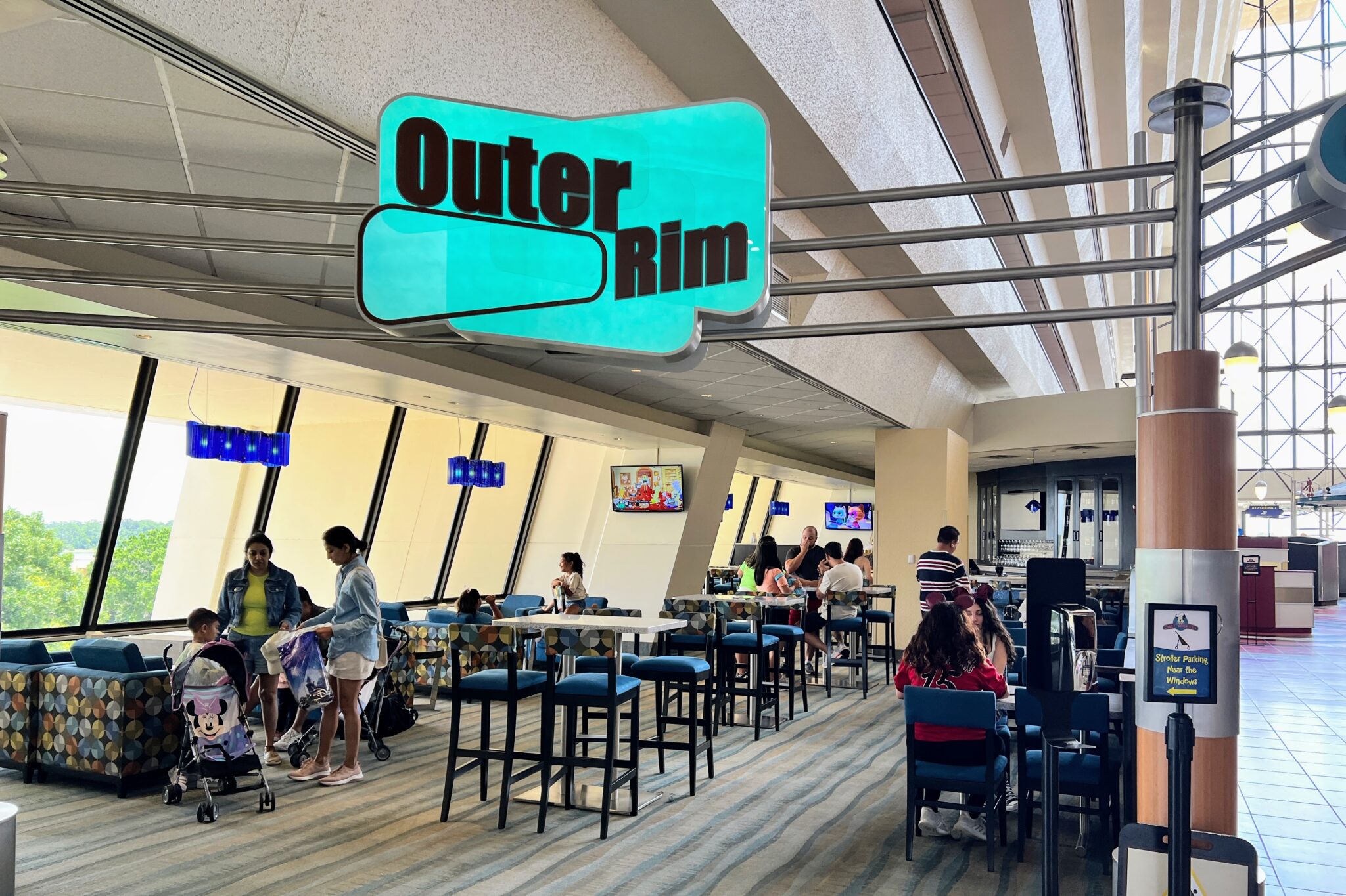 Disney Monorail Bar Crawl: Complete Guide to Bars, Drinks, and Tips for ...