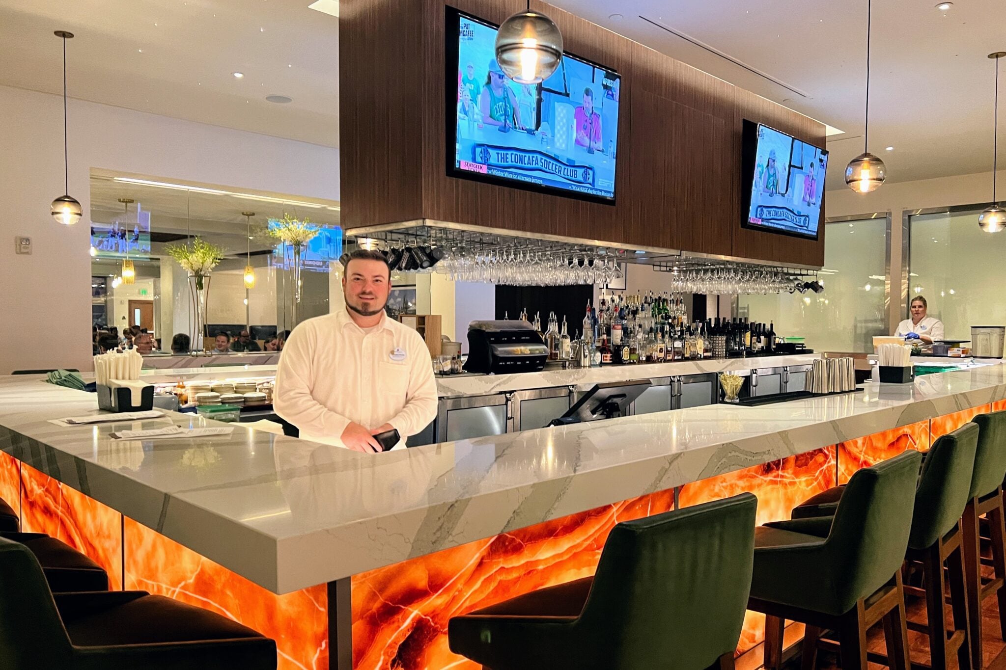 Disney Monorail Bar Crawl: Complete Guide to Bars, Drinks, and Tips for ...