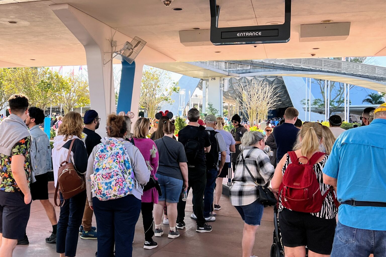 EPCOT Lightning Lane Strategy 2025: Best Rides, Tiers & Tips for Adults