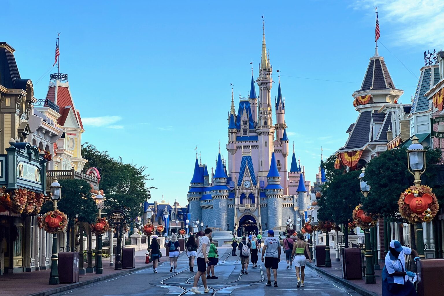 Disney World One-Day Itineraries for Adults (2026): Pick Your Plan